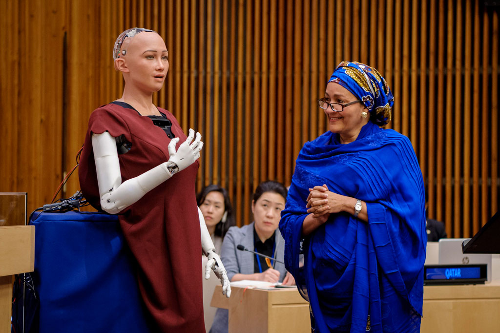 Sophia, le premier robot humanoïde fait citoyen – medias-presse.info